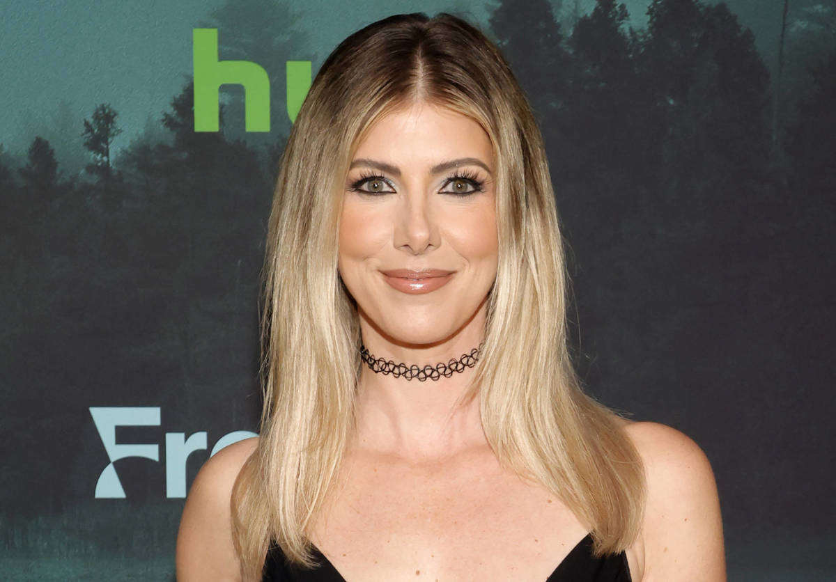 Kelly Rizzo: Bob Saget's wife Was Seen With Birkin Meyer Two Years After Bob's Death! - chashmak