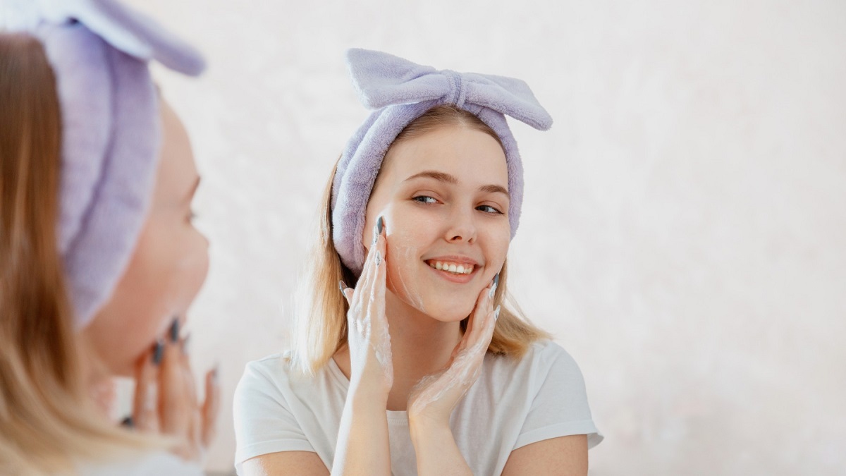 Teenager Skin Care Routine: What Is The Best Skin Care Routine For ...