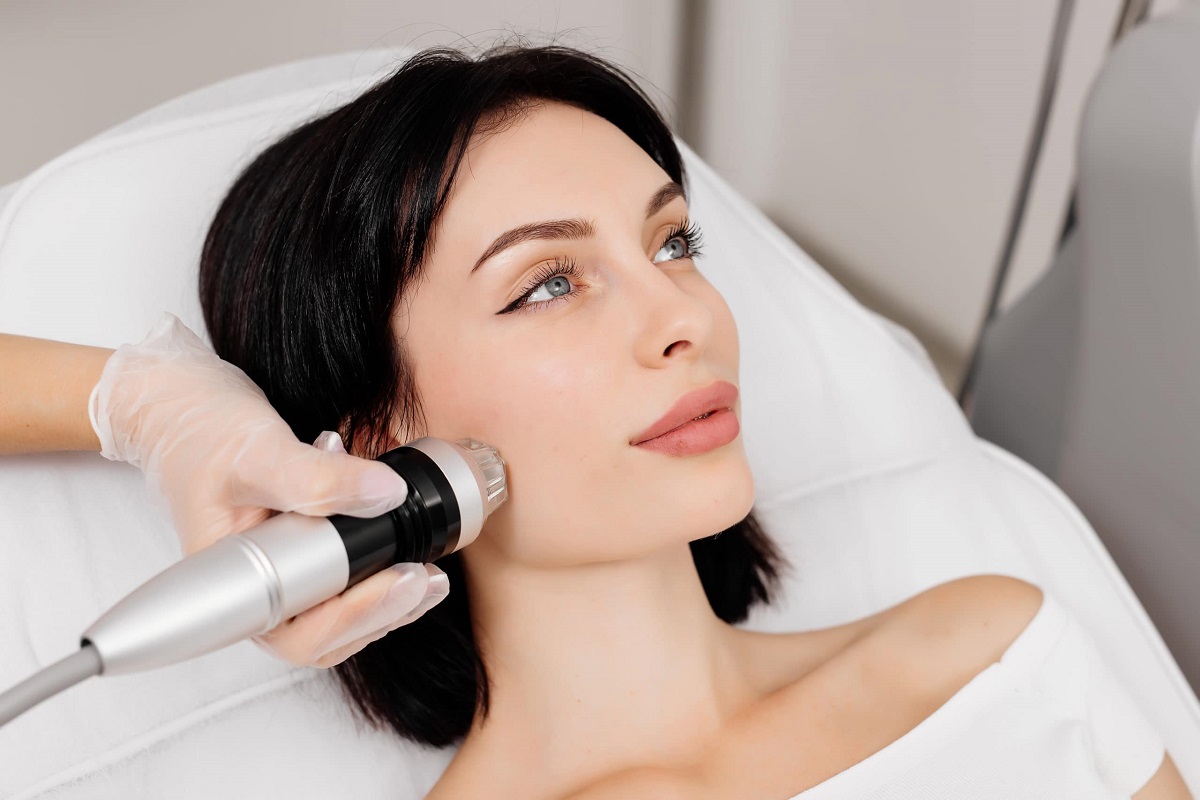Skin Rejuvenation Lasers: A Comprehensive Guide - chashmak